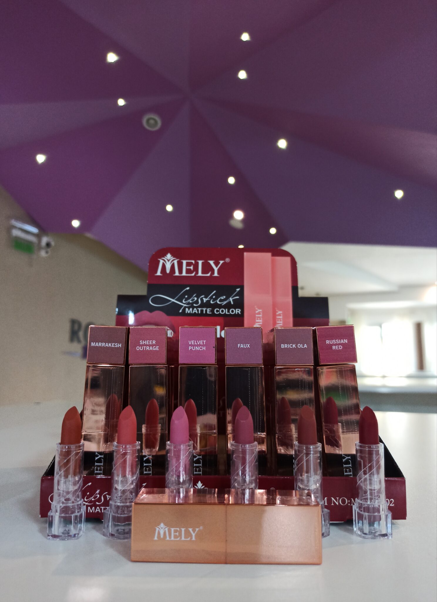 Labial Mely Matte color – Rossini Nails & Beauty Store